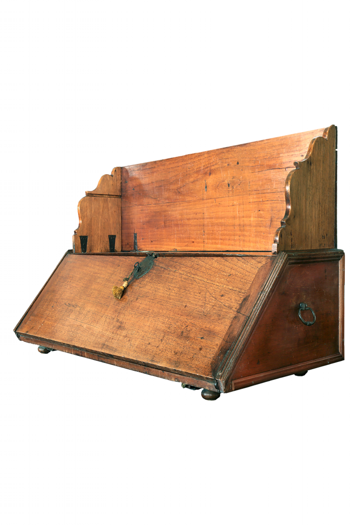 Notary / Field Desk — Marta Gualda